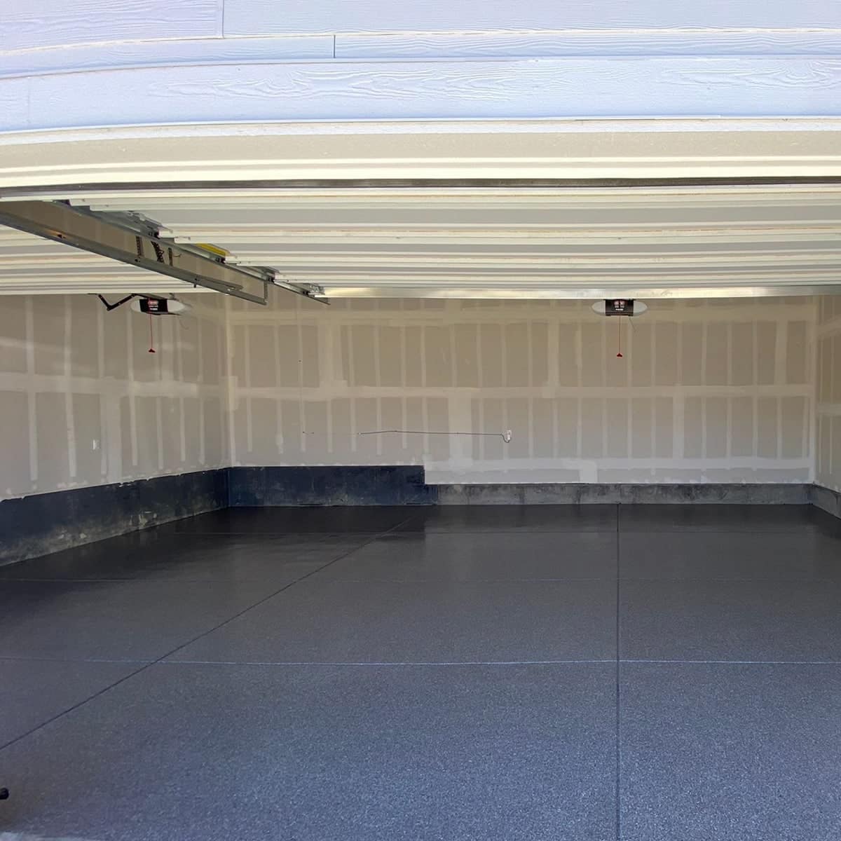 Flake Color Floor Coating TN | Garage Floor Masters Flake Color Floor Coating TN | Garage Floor Masters