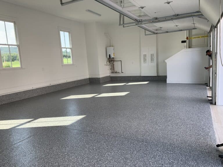 Wombat Flake Coated Garage Floor In Brentwood, TN | Garage Floor Masters